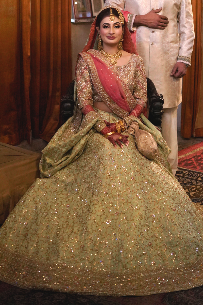 Naksh – Maroon Online